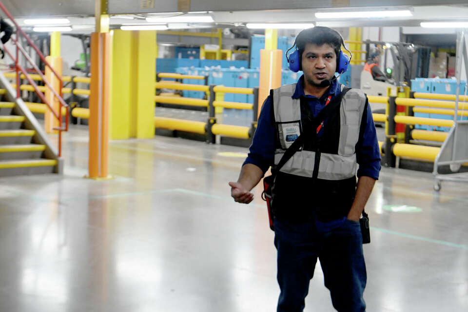 How Amazon became one of the biggest employers in CT