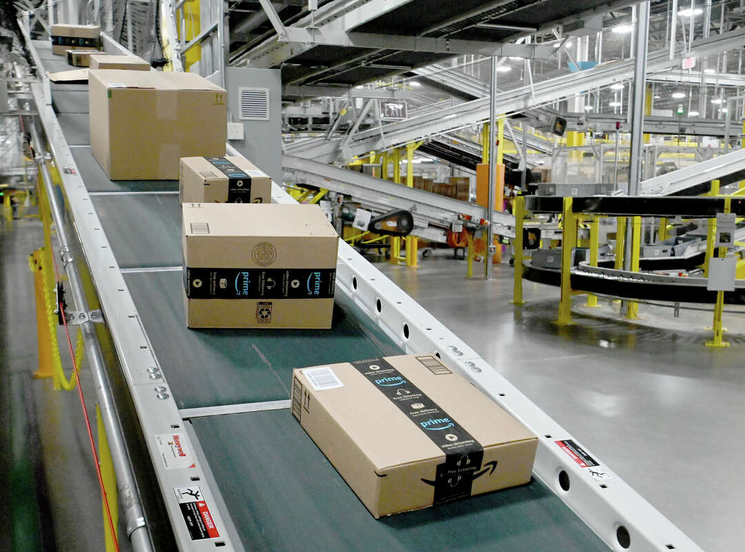 How Amazon became one of the biggest employers in CT