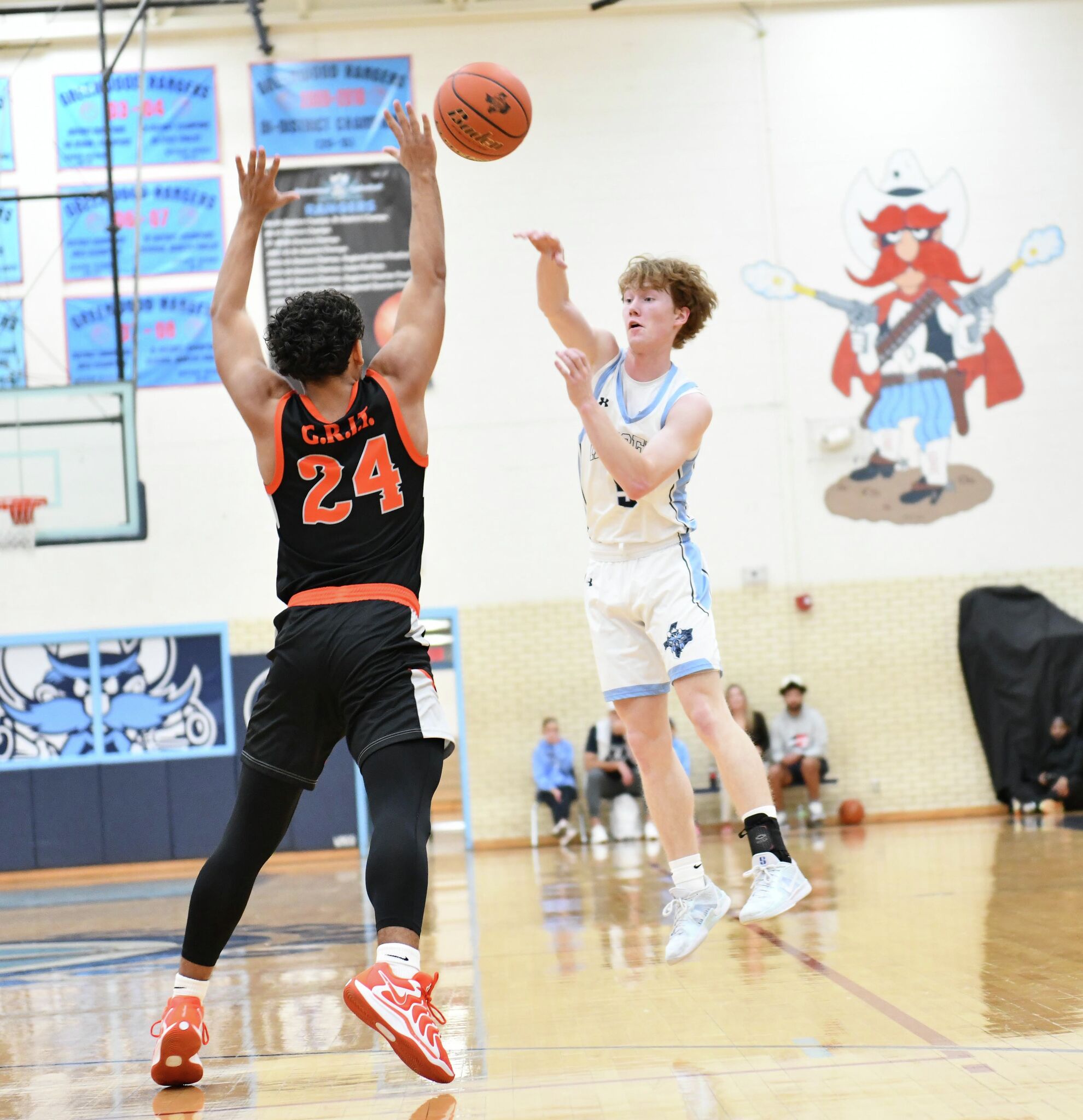 Midland Reporter-Telegram high school basketball roundup from Dec. 11
