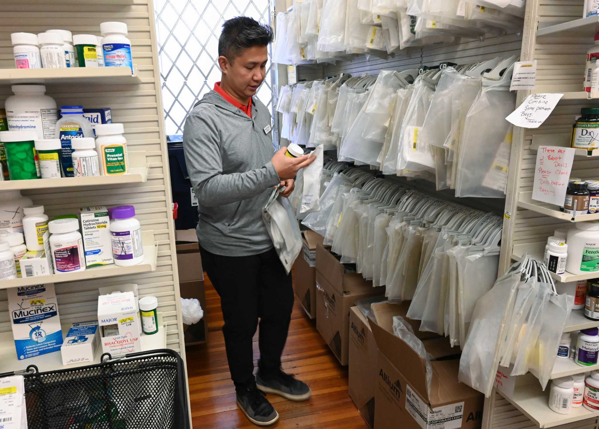 Albany-area independent pharmacies hold on as chains close stores