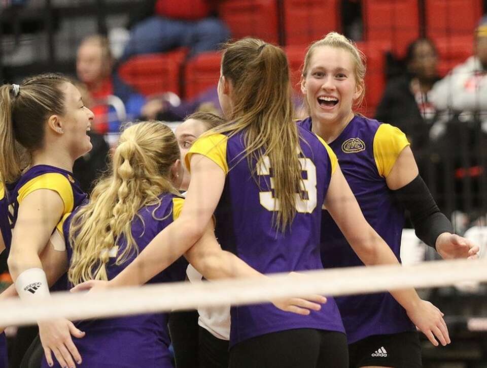 Maddie Isringhausen ends career as OVC Volleyball Player of the Year