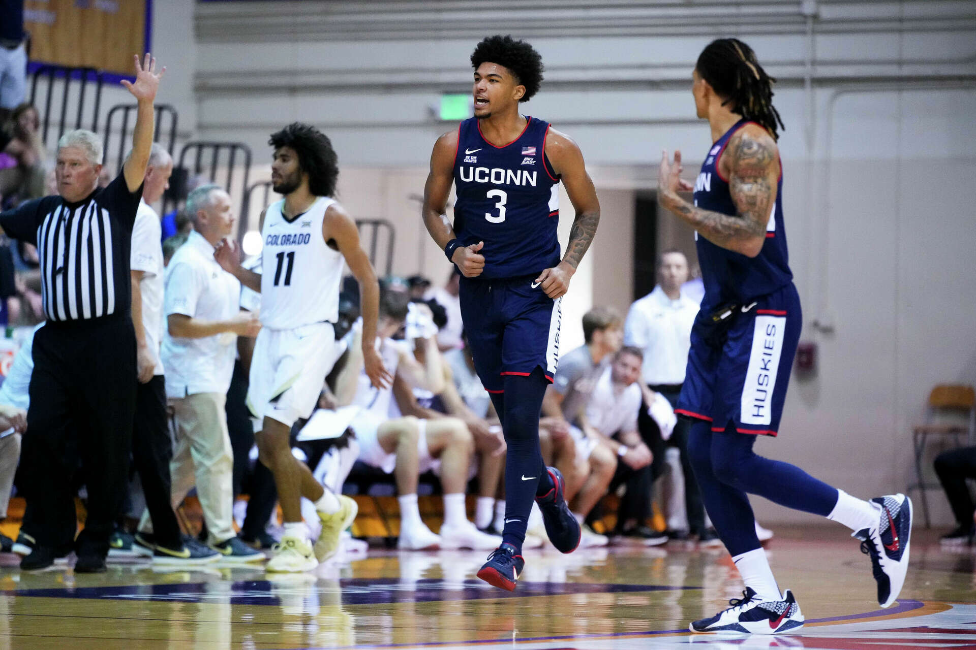 Colorado stuns UConn men's basketball team at Maui Invitational