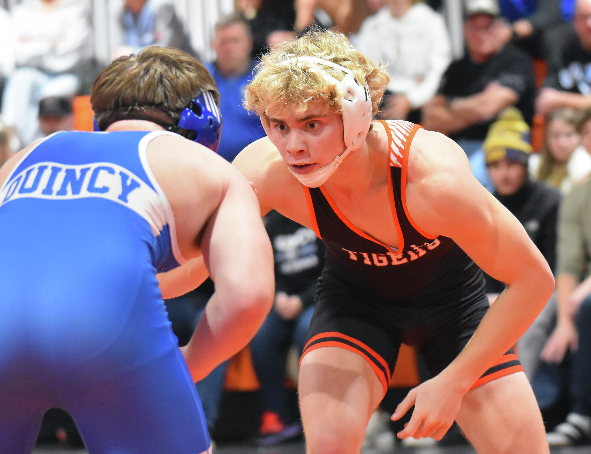Edwardsville wrestling takes 2 of 3 in O'Fallon