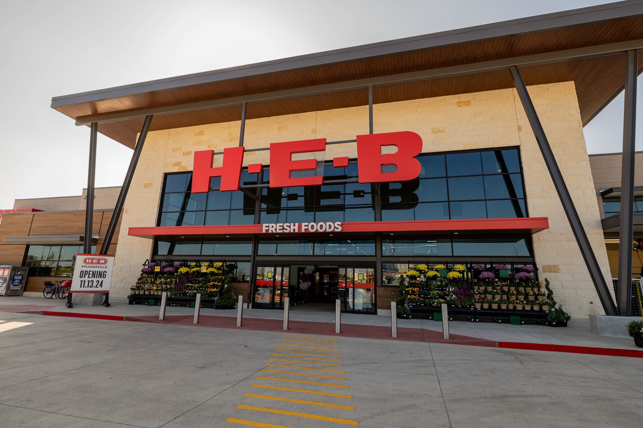 H-E-B claims No. 1 spot on Forbes' global list