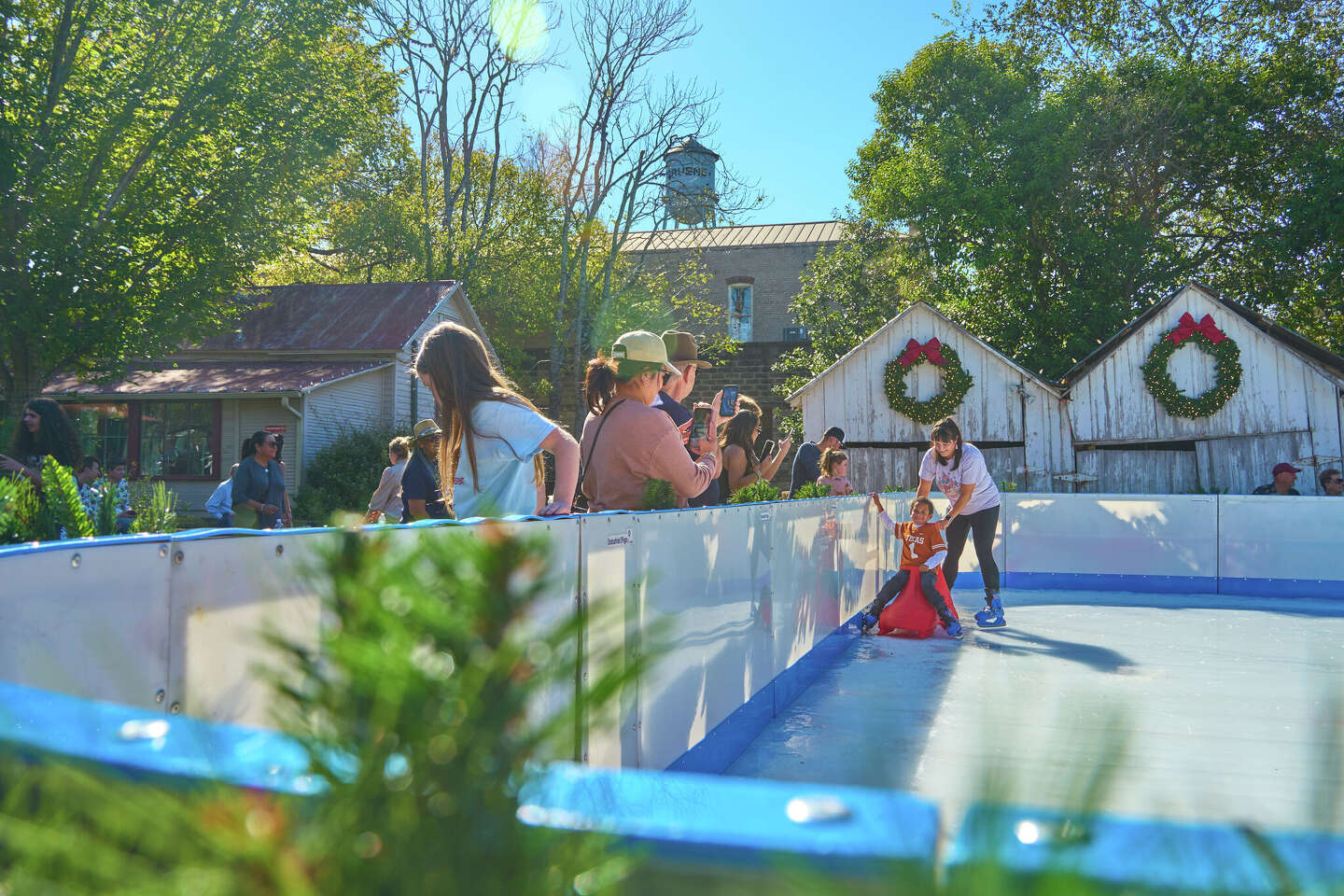 Frosty ice skating rinks to visit in San Antonio this season