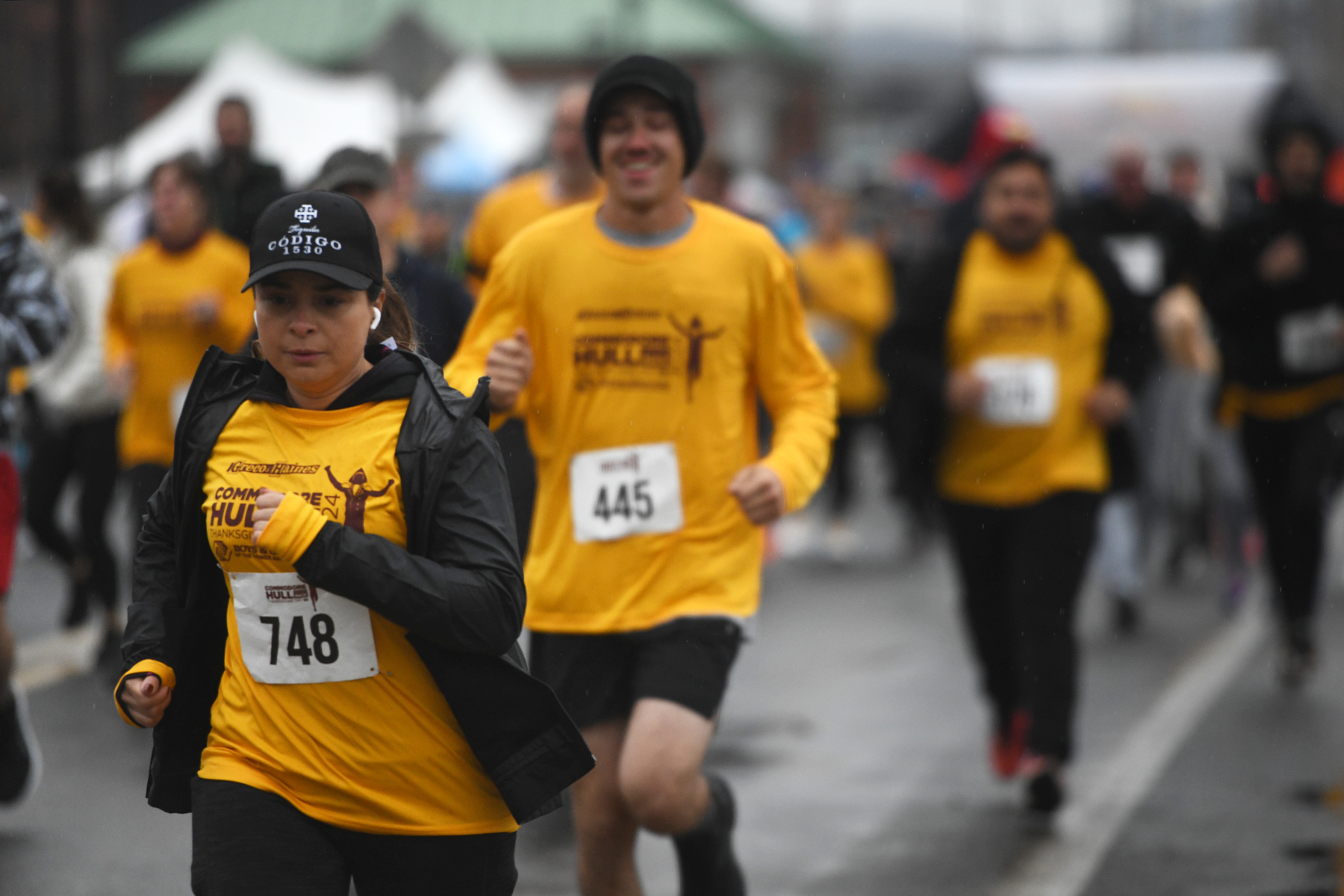 In photos: Thanksgiving Day run benefits Boys & Girls Club