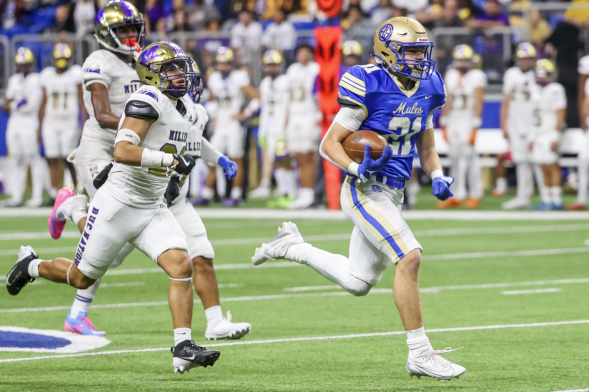 DK Garza, Devin Lagunas named E-N football players of the week