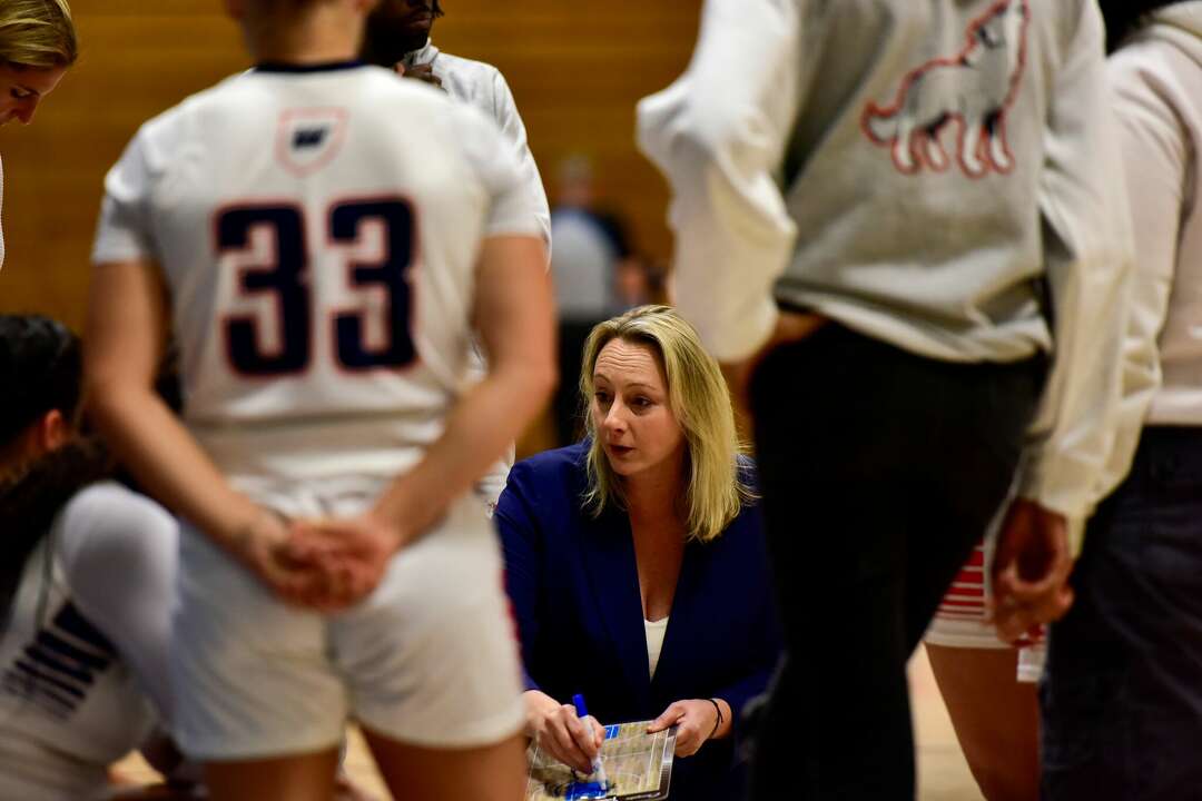 How former UConn guard Maria Conlon became college head coach