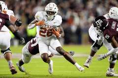 UT Longhorns: Quintrevion Wisner, run game fuel trip to SEC title game