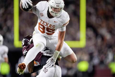 UT football: Tight end Gunnar Helm plays a key role