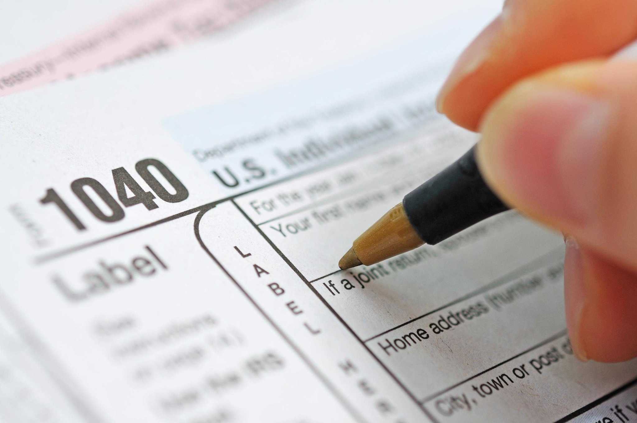 IRS workforce cuts raise concerns during tax season