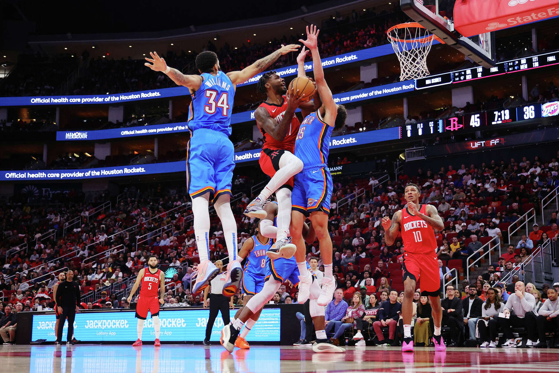 Houston Rockets defeat West-leading Oklahoma City Thunder