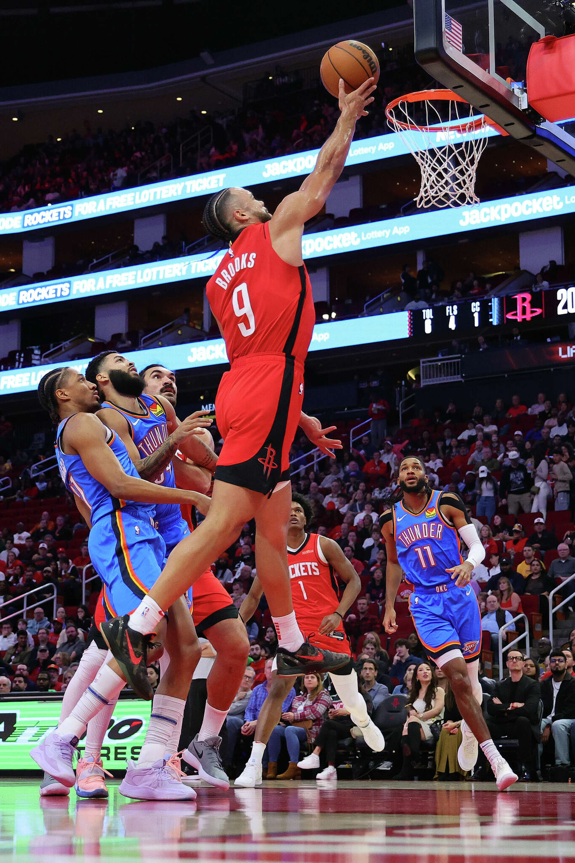 Houston Rockets defeat West-leading Oklahoma City Thunder