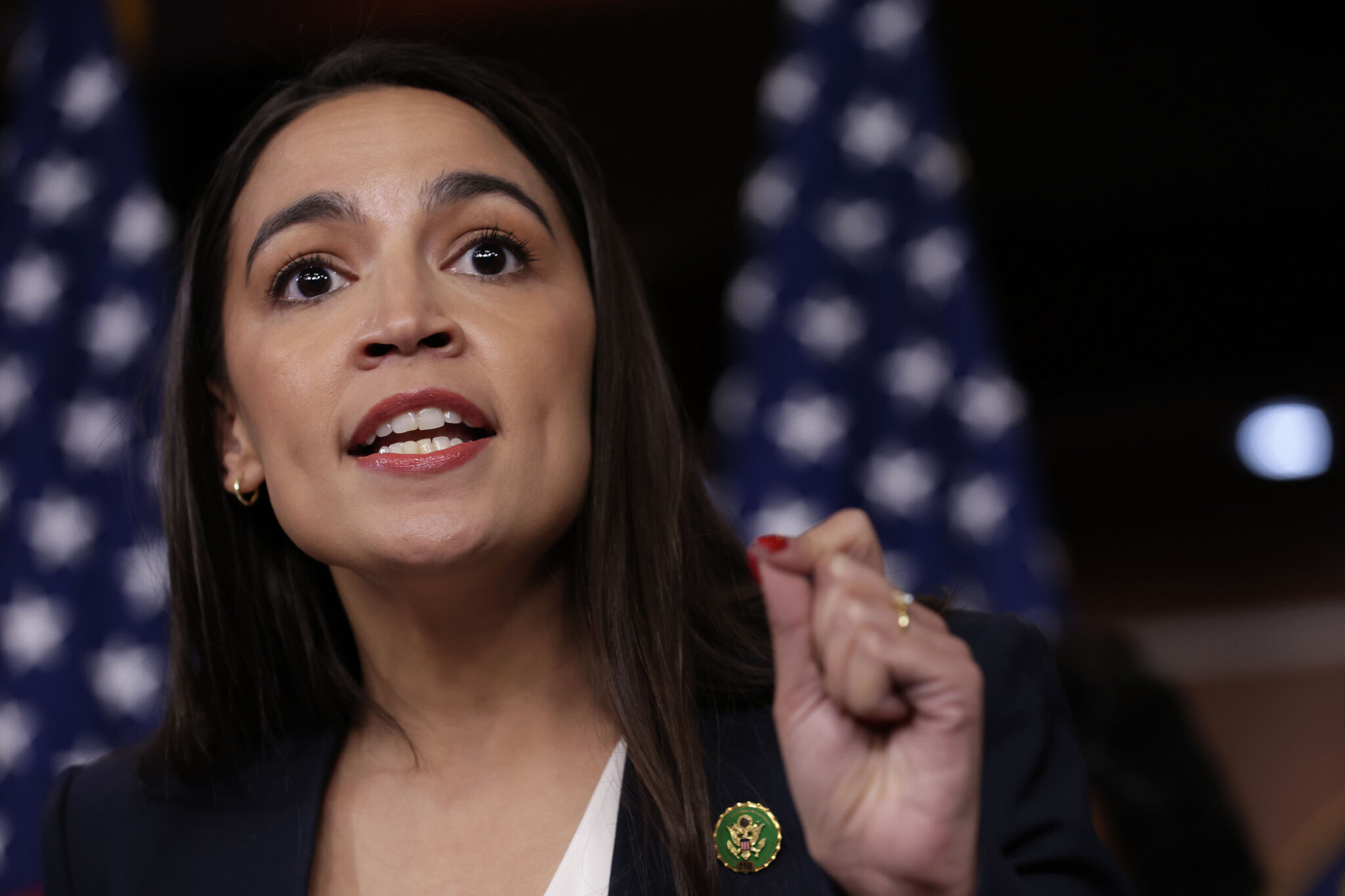 Trump ally cautions GOP on AOC's rising Democratic party status