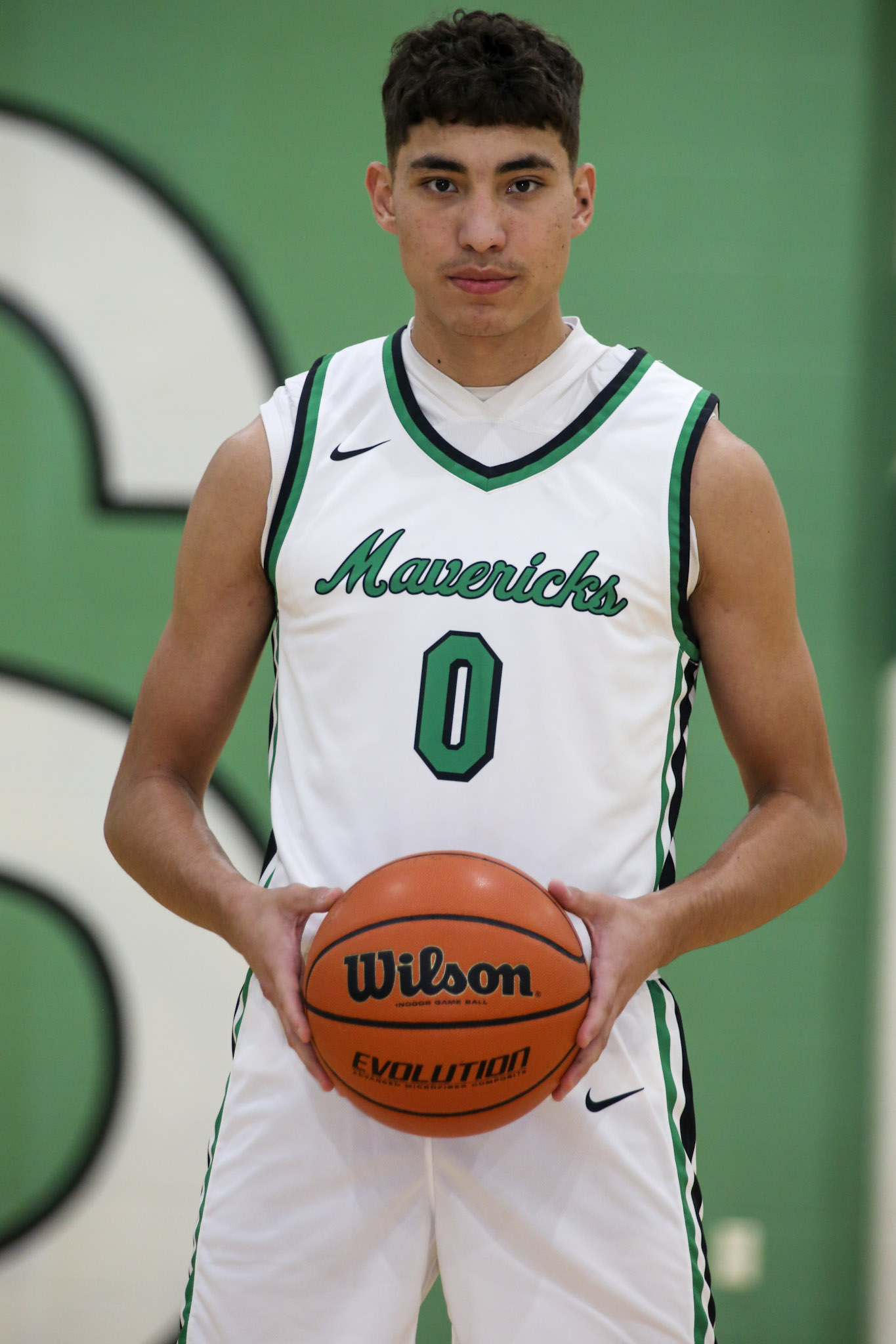 Pearsall's Xavier Rendon named E-N boys basketball Player of the Week