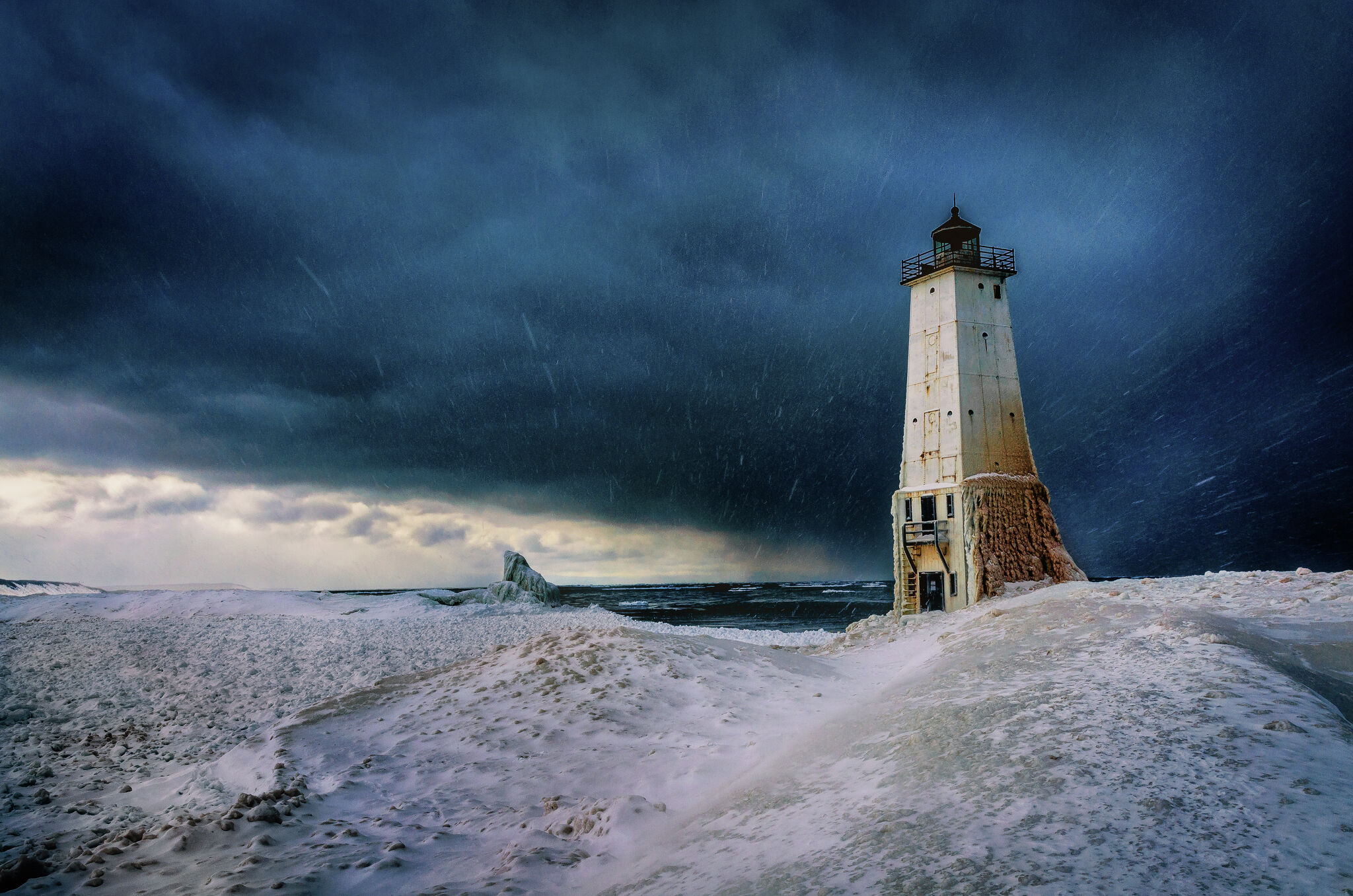 Thundersnow may hit Michigan amid lake effect snow