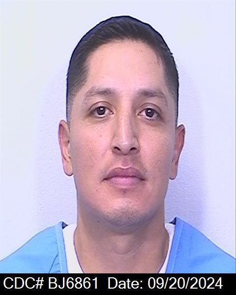 Calif. convicted murderer escapes from authorities, search underway