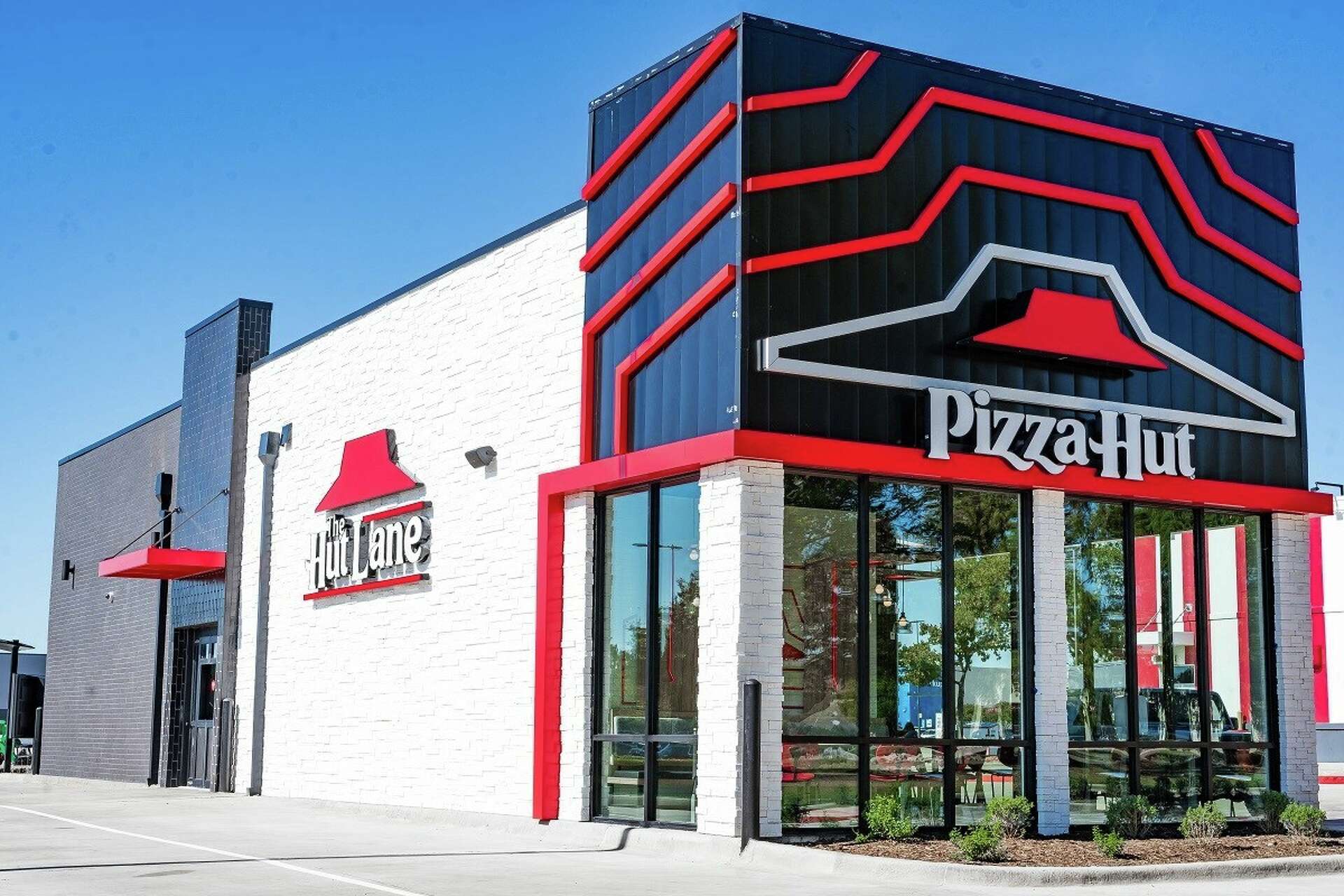 Plano Pizza Hut launches with a new innovative design