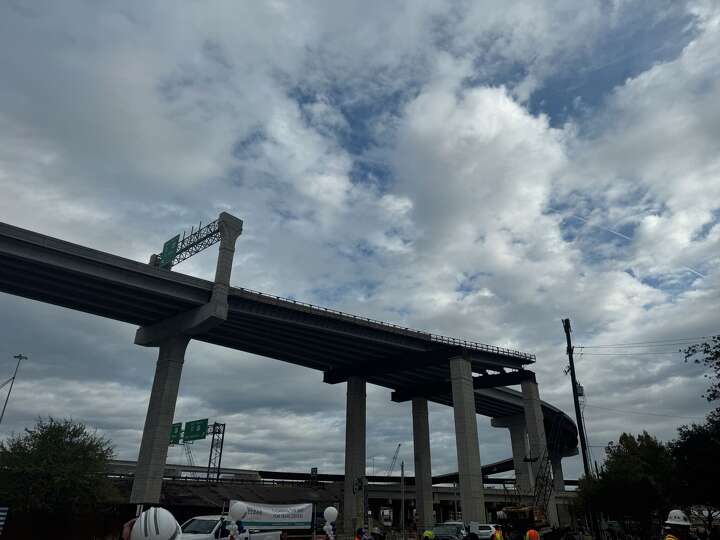 After months-long closures, new Loop 1604 flyover ramp opens