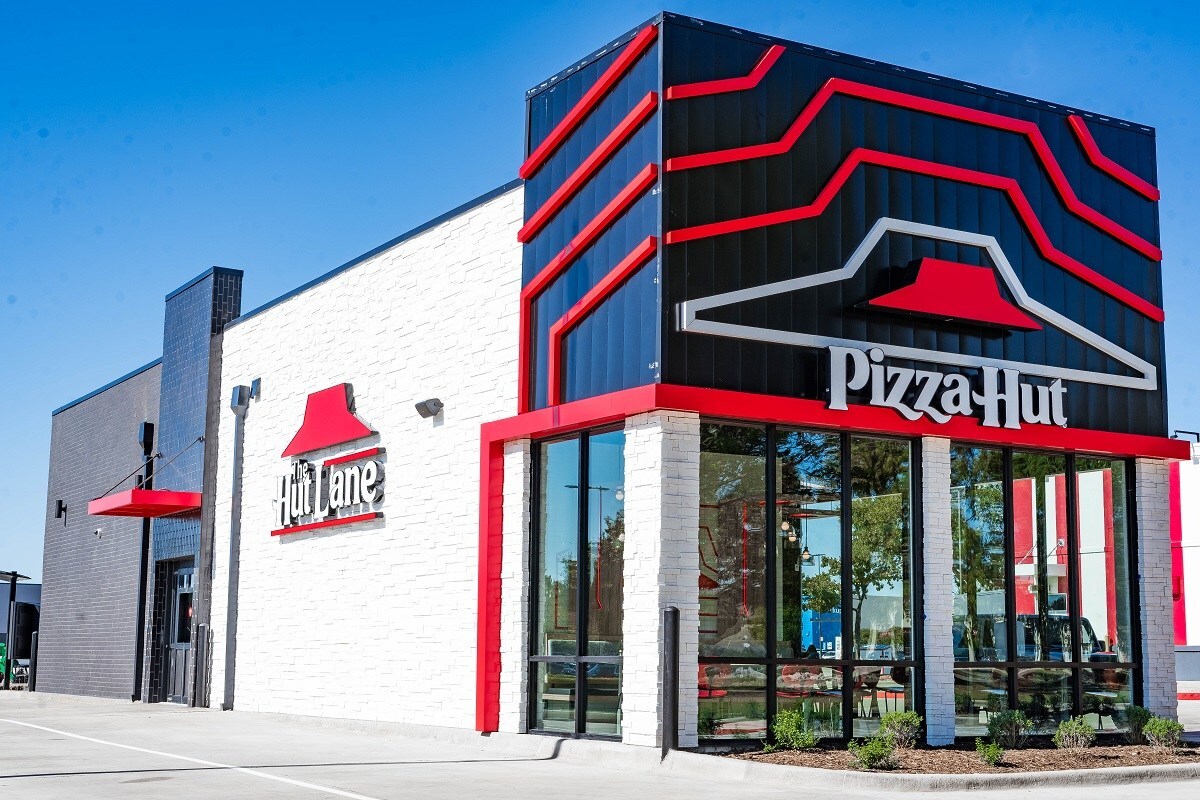 Pizza Hut pilot debuts first-of-its-kind menu for drive-thru guests