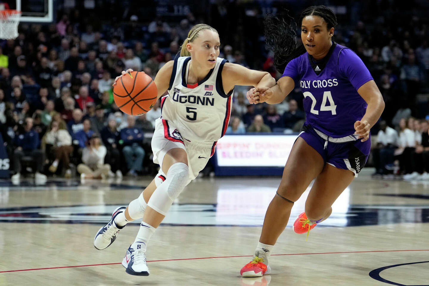 UConn women's basketball defeats Holy Cross thanks to newcomers