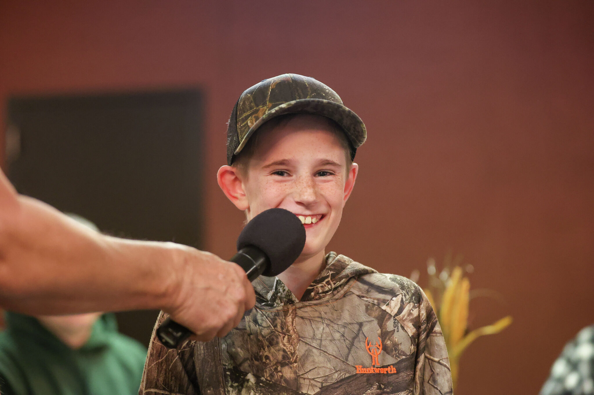 Hunters share stories and more at annual hunting dinner