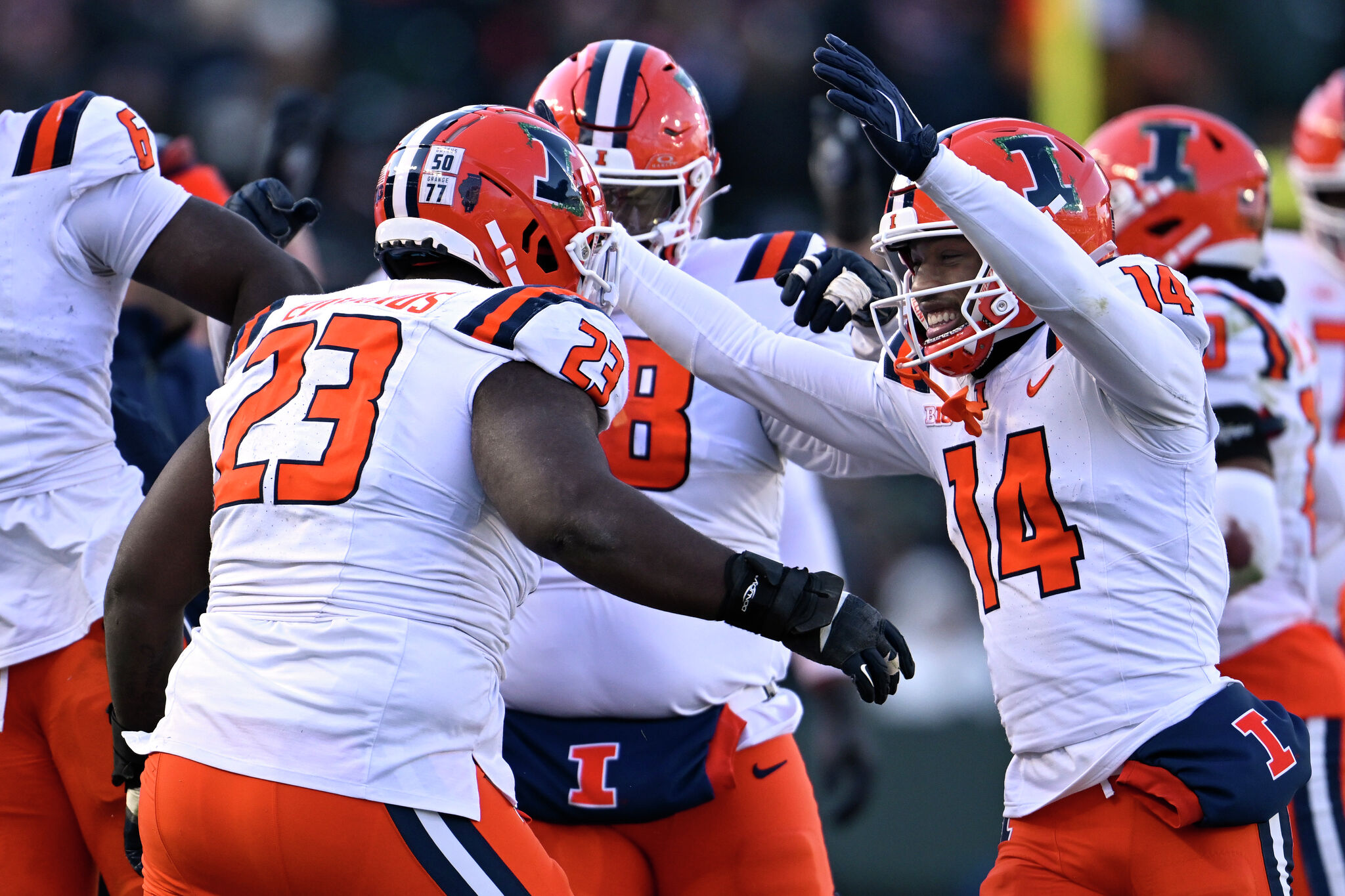 Illinois football bowl game predictions and projections