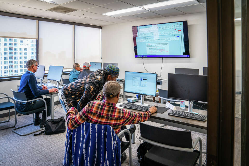 Program helps older adults reenter the workforce