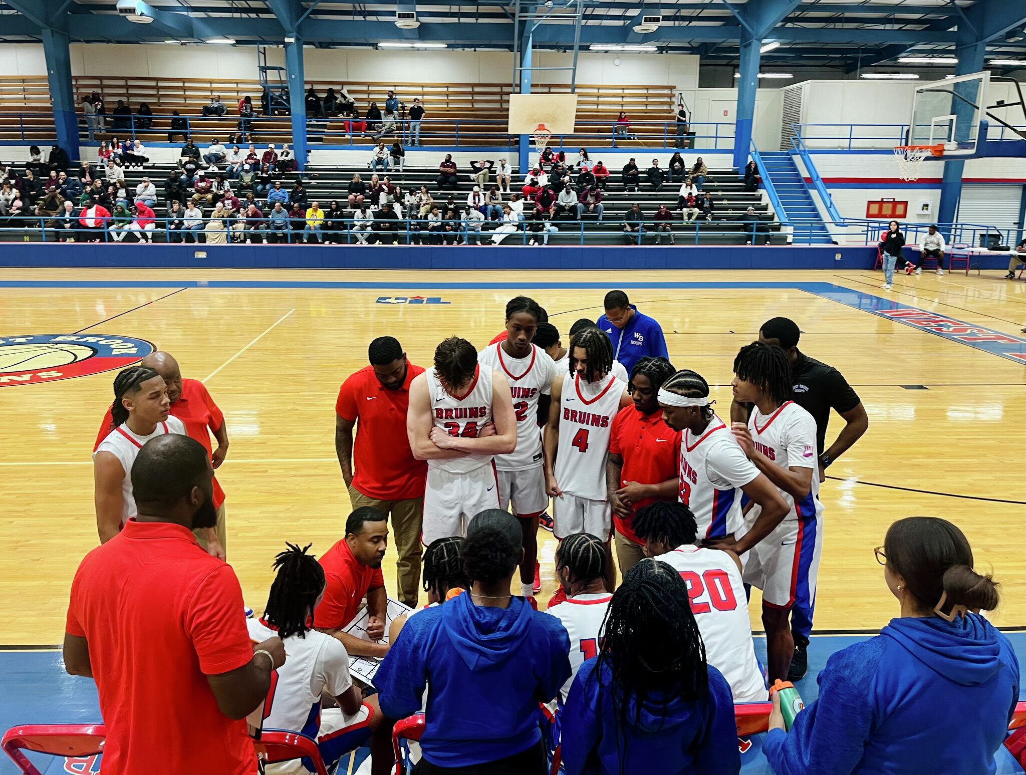 West Brook basketball beats Silsbee, continues strong start to season