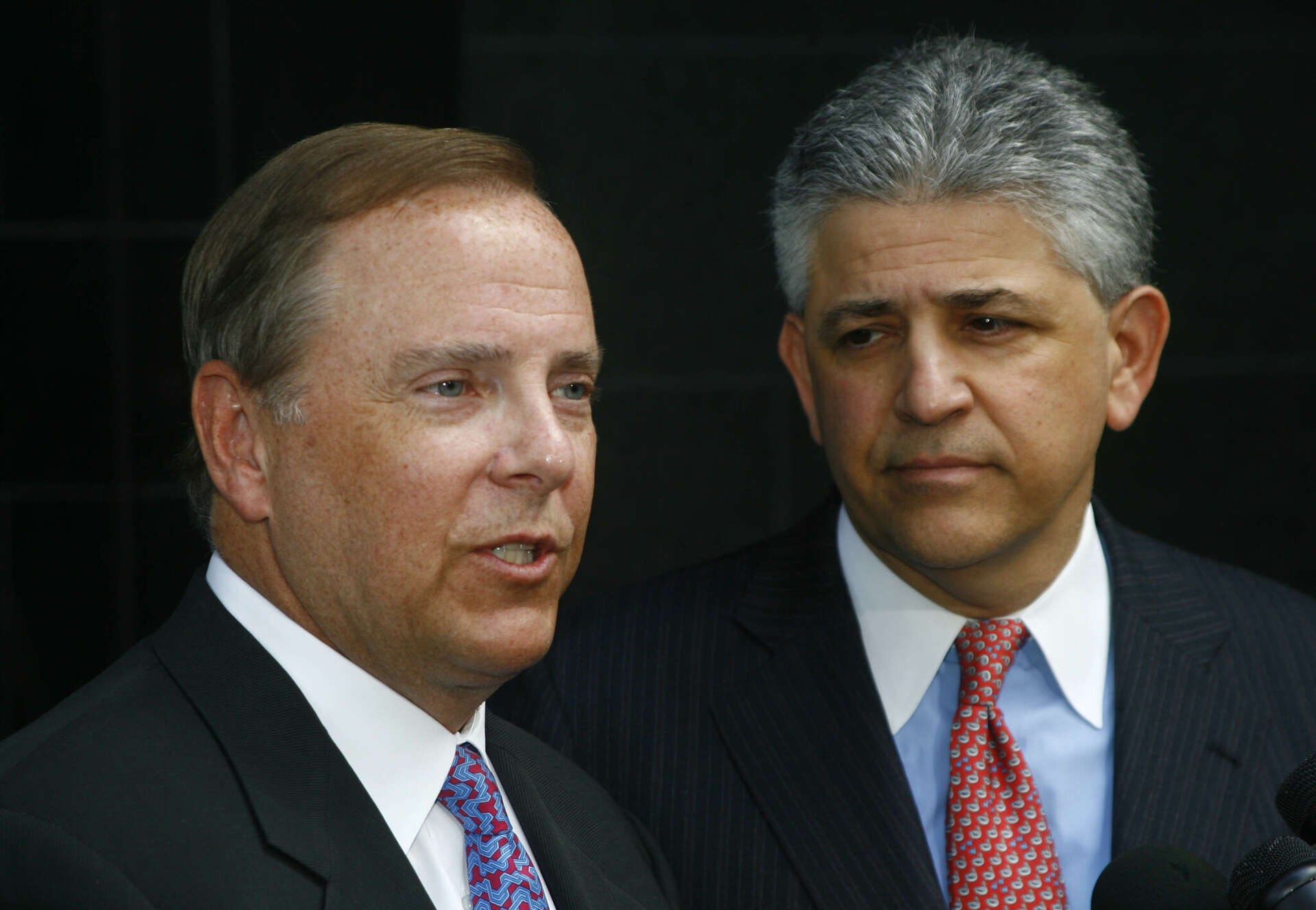 How Enron went from popular 90s company to financial disaster