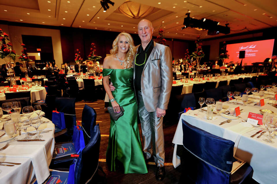 Houston château owned by billionaire heiress sold in record sale