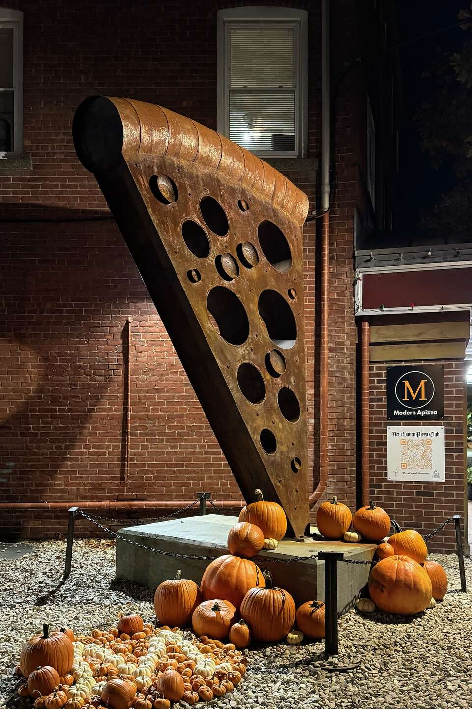 Modern lets people make apizza at home with canned New Haven water