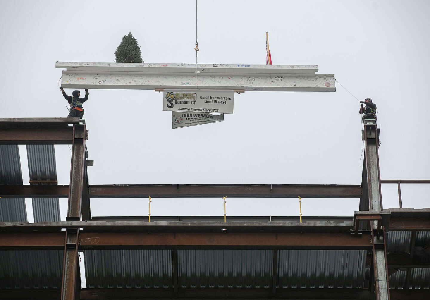 Yale marks construction milestone at $838M neuroscience center in CT