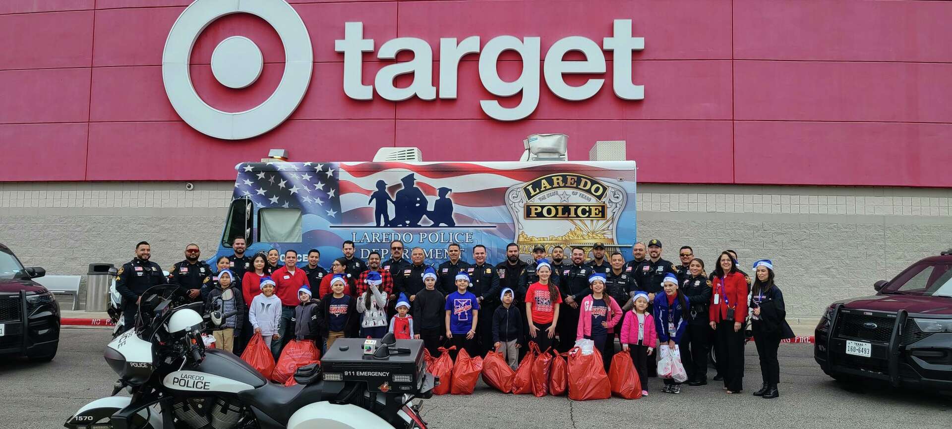 Heroes and Helpers: Laredo PD, students go on Target shopping spree