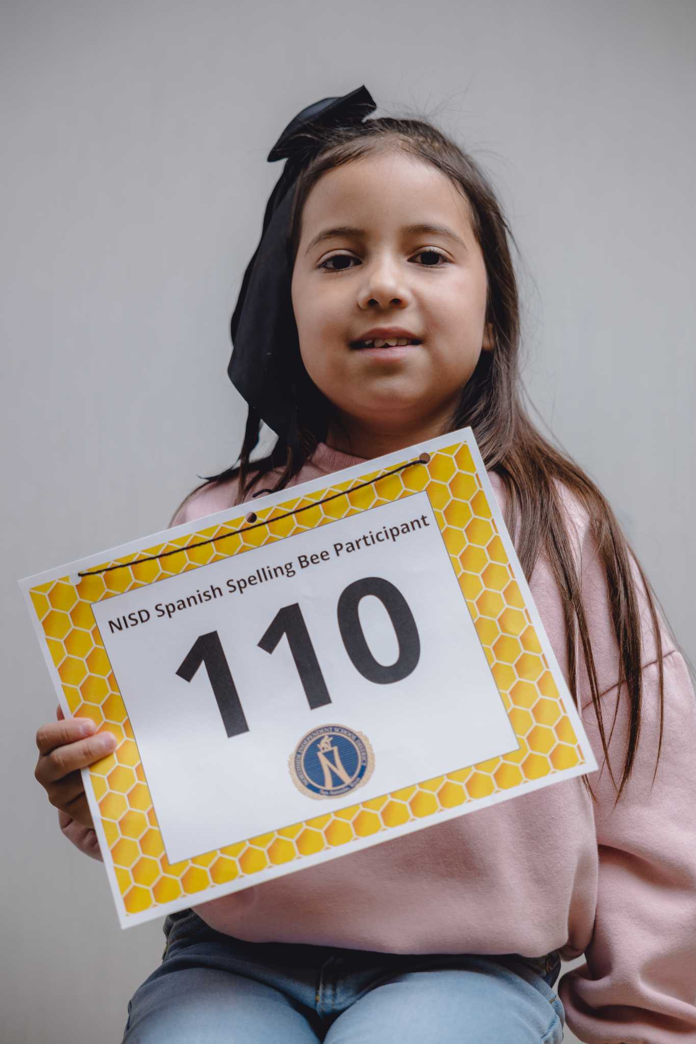 Fifth-grader spells gasp-worthy word, wins Spanish spelling bee
