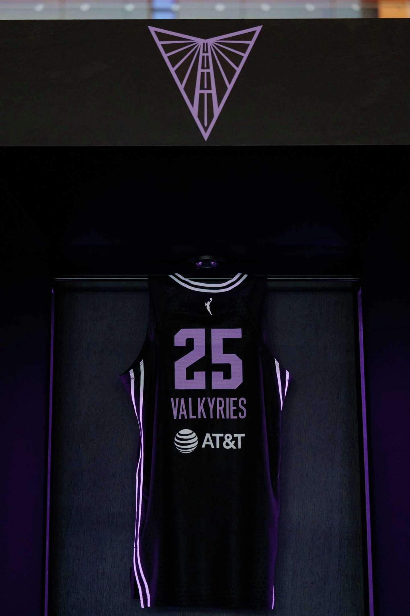 Valkyries unveil jerseys a day before picking players to fill them