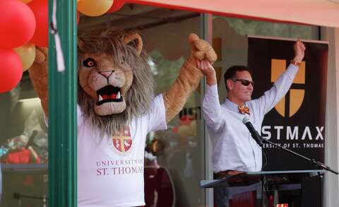 University of St. Thomas President Richard Ludwick resigns