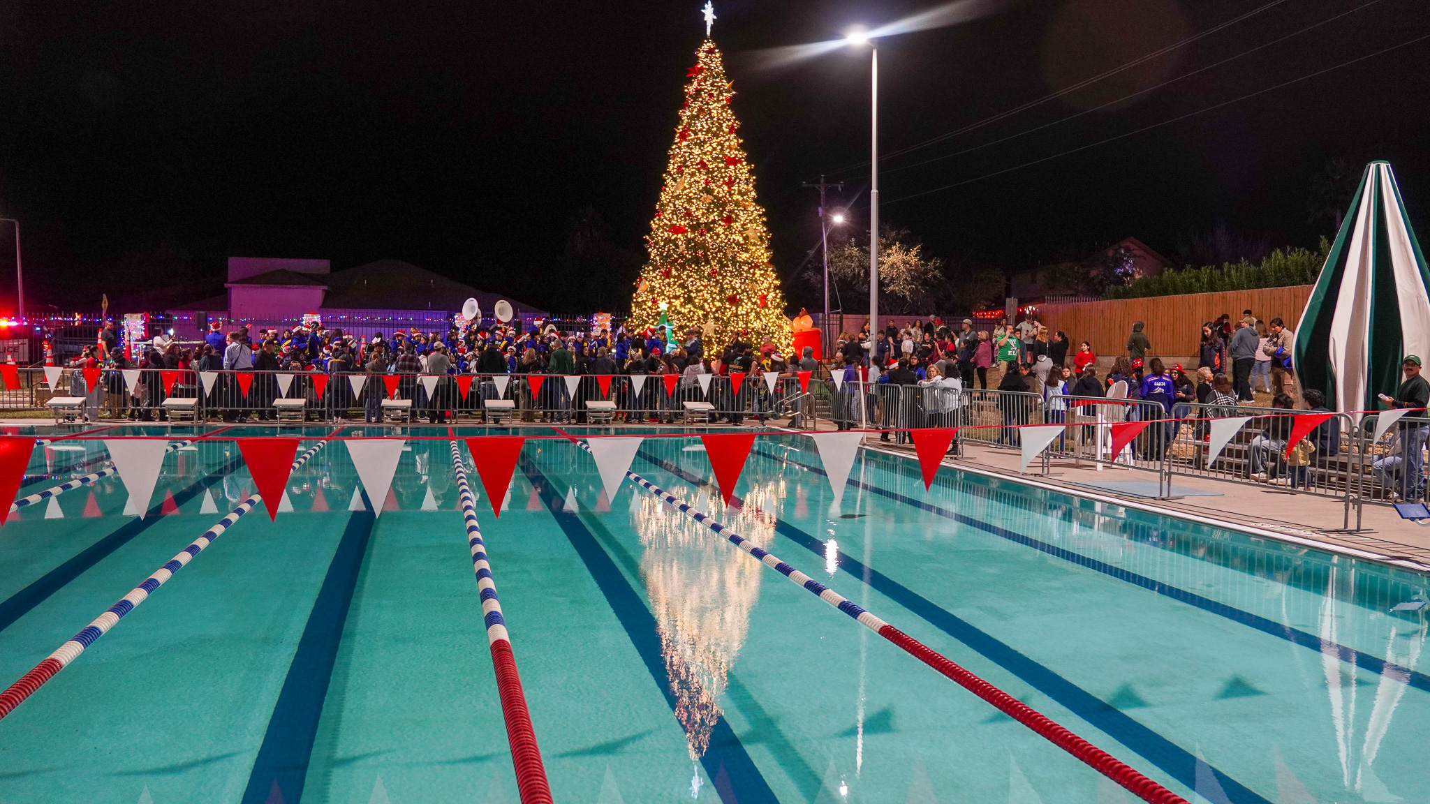 Laredo athletes reveal family Christmas traditions