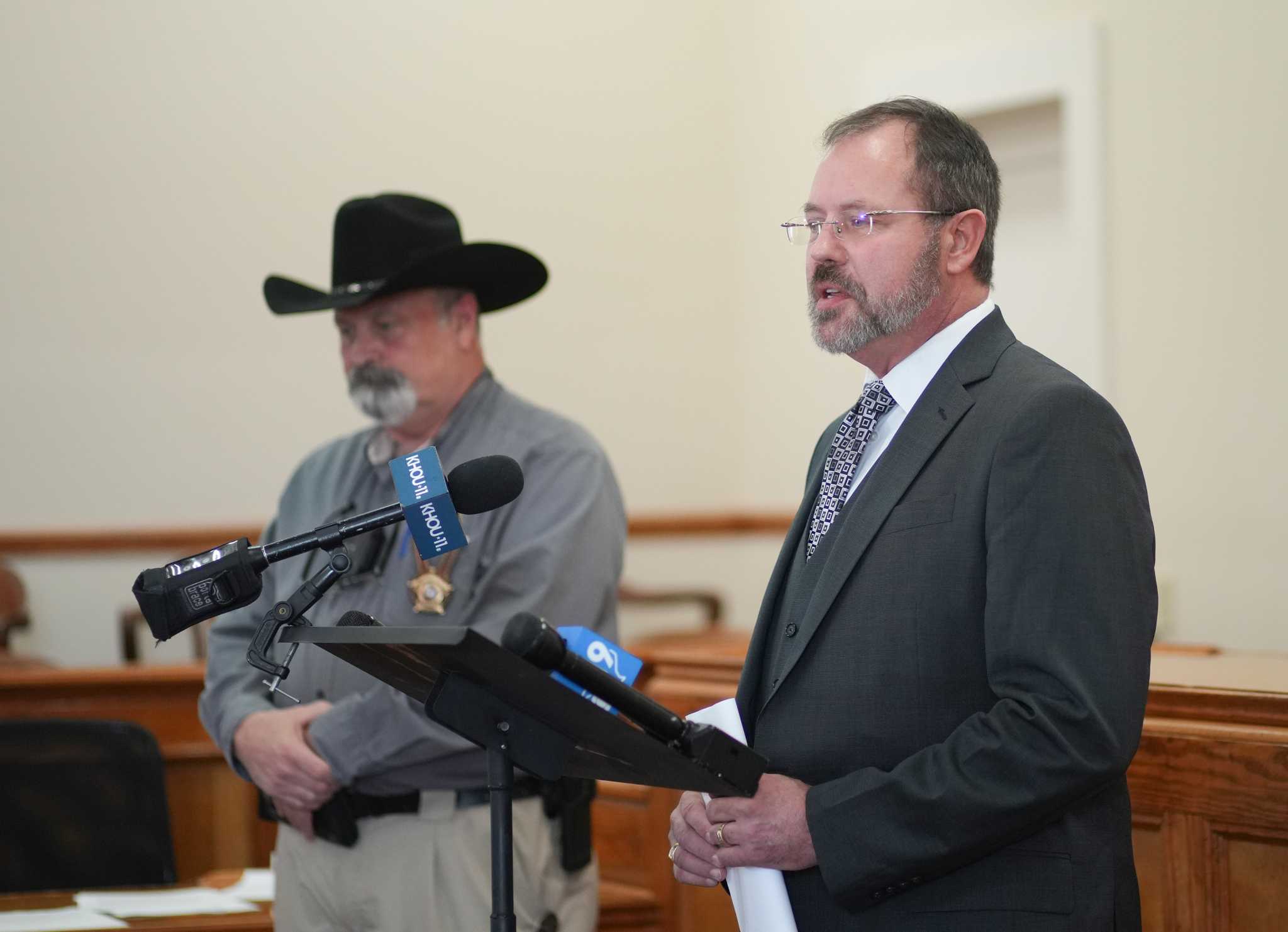 Houston lawyer charged in son's death waited 17 hours to call police