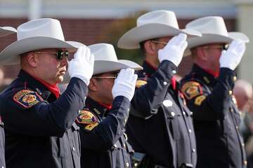 What does a reserve police officer or deputy do in Texas?