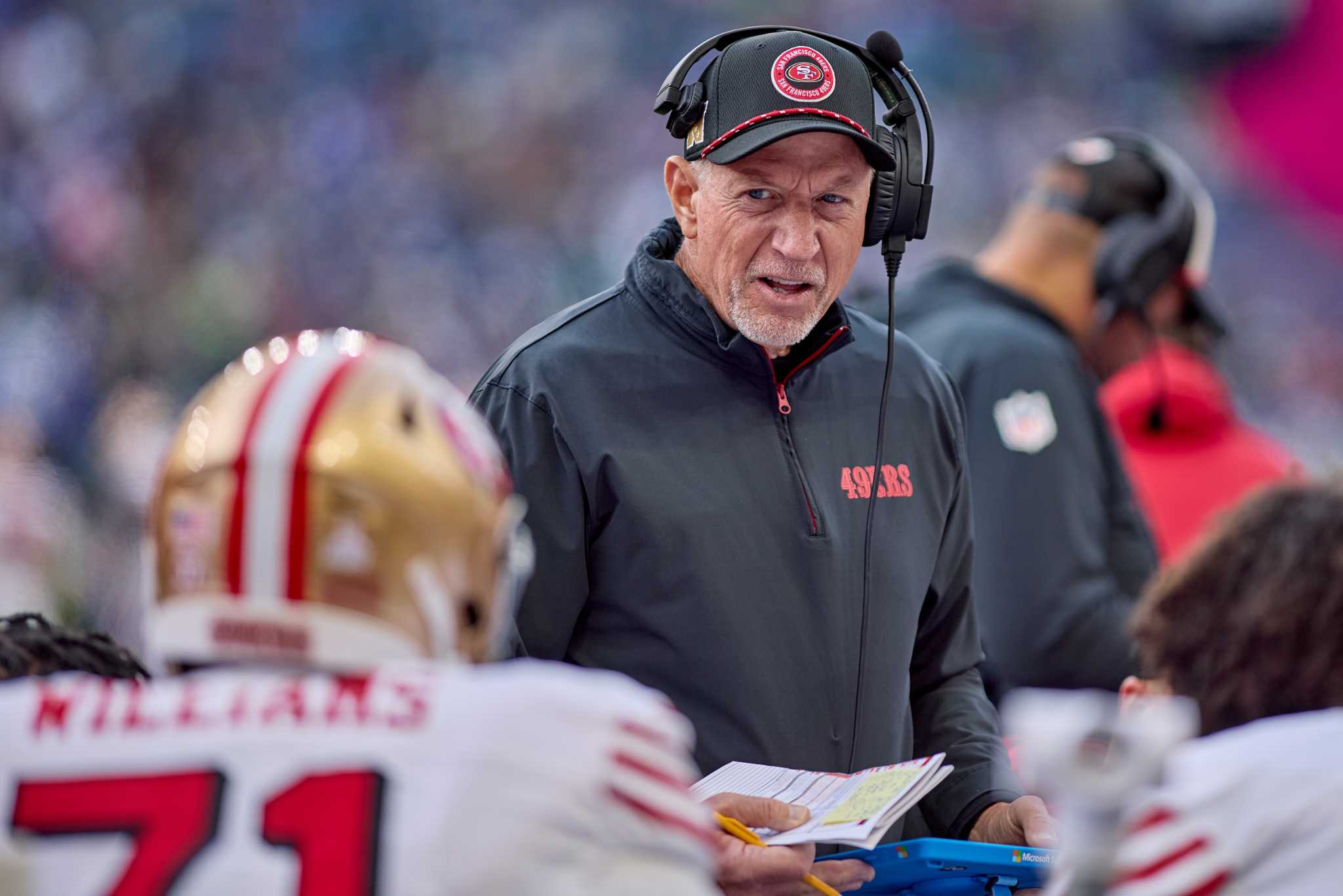 49ers’ O-line coach will join ‘My Cause, My Cleats’ to honor late wife