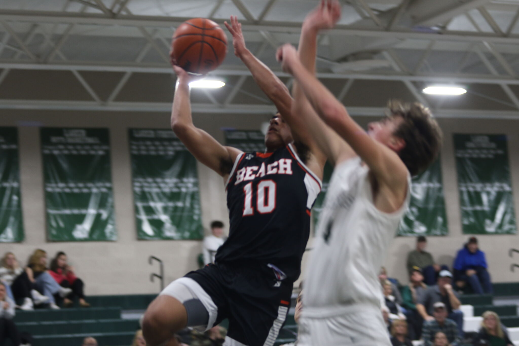 Harper scores 22, Harbor Beach defeats Laker