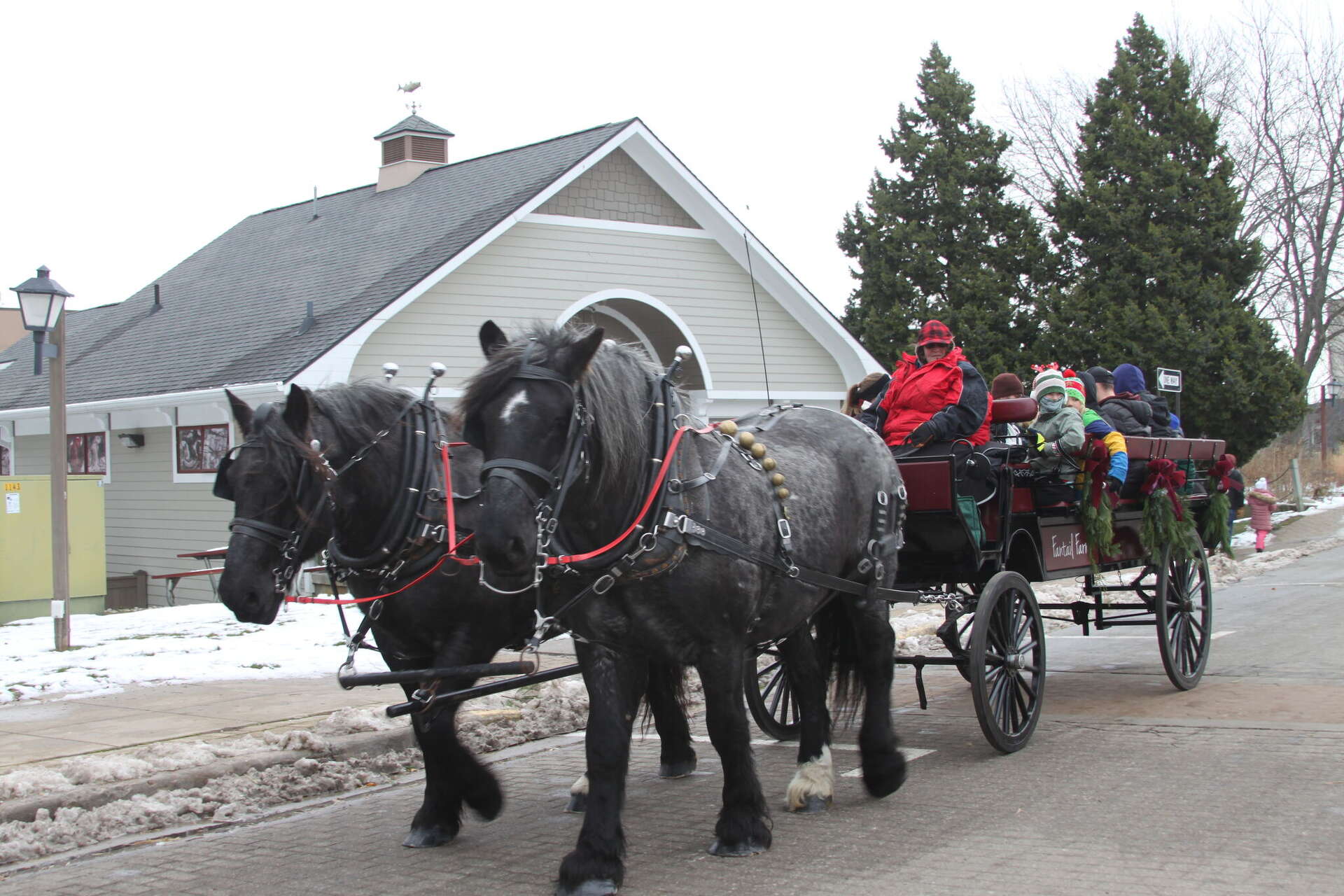 2025 Victorian Sleighbell Parade and Old Christmas Weekend schedule