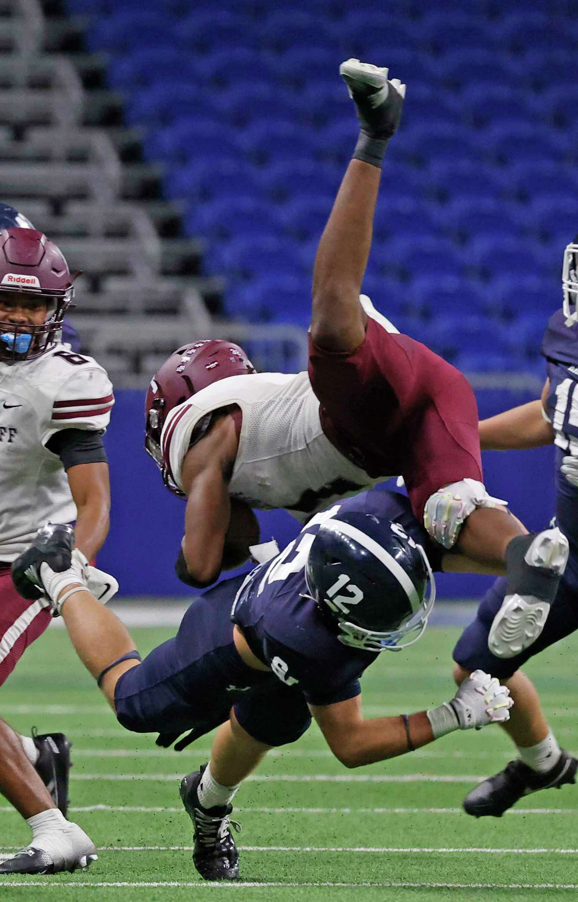 Smithson Valley football routs Flour Bluff in regional final