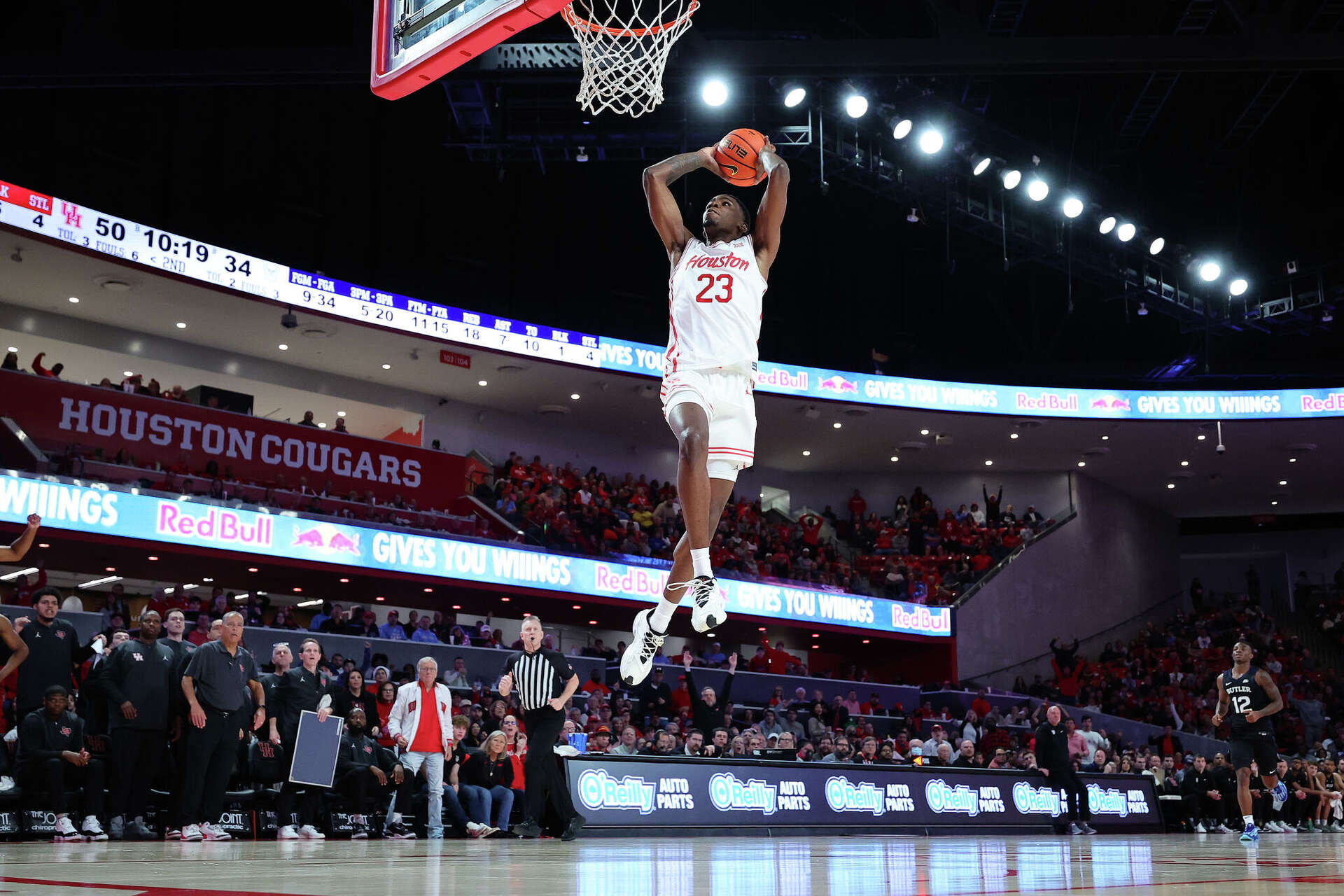 Houston basketball: No. 17 UH Cougars beat Butler Bulldogs