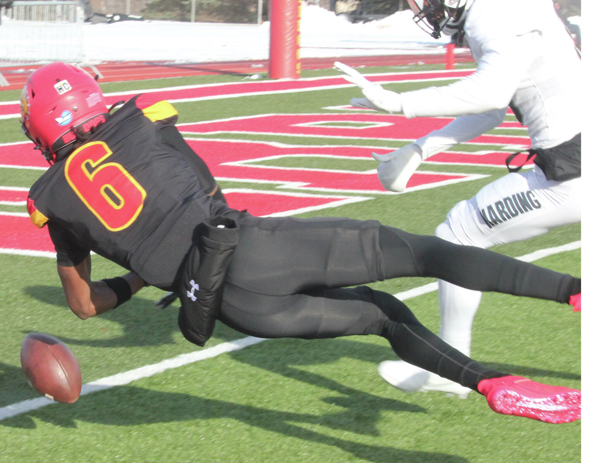 It's all Ferris: Bulldogs crush Harding in national showdown