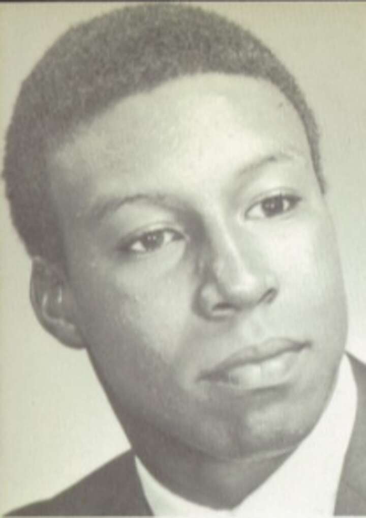 Edwardsville Hall of Famer Morris Bradshaw passes away