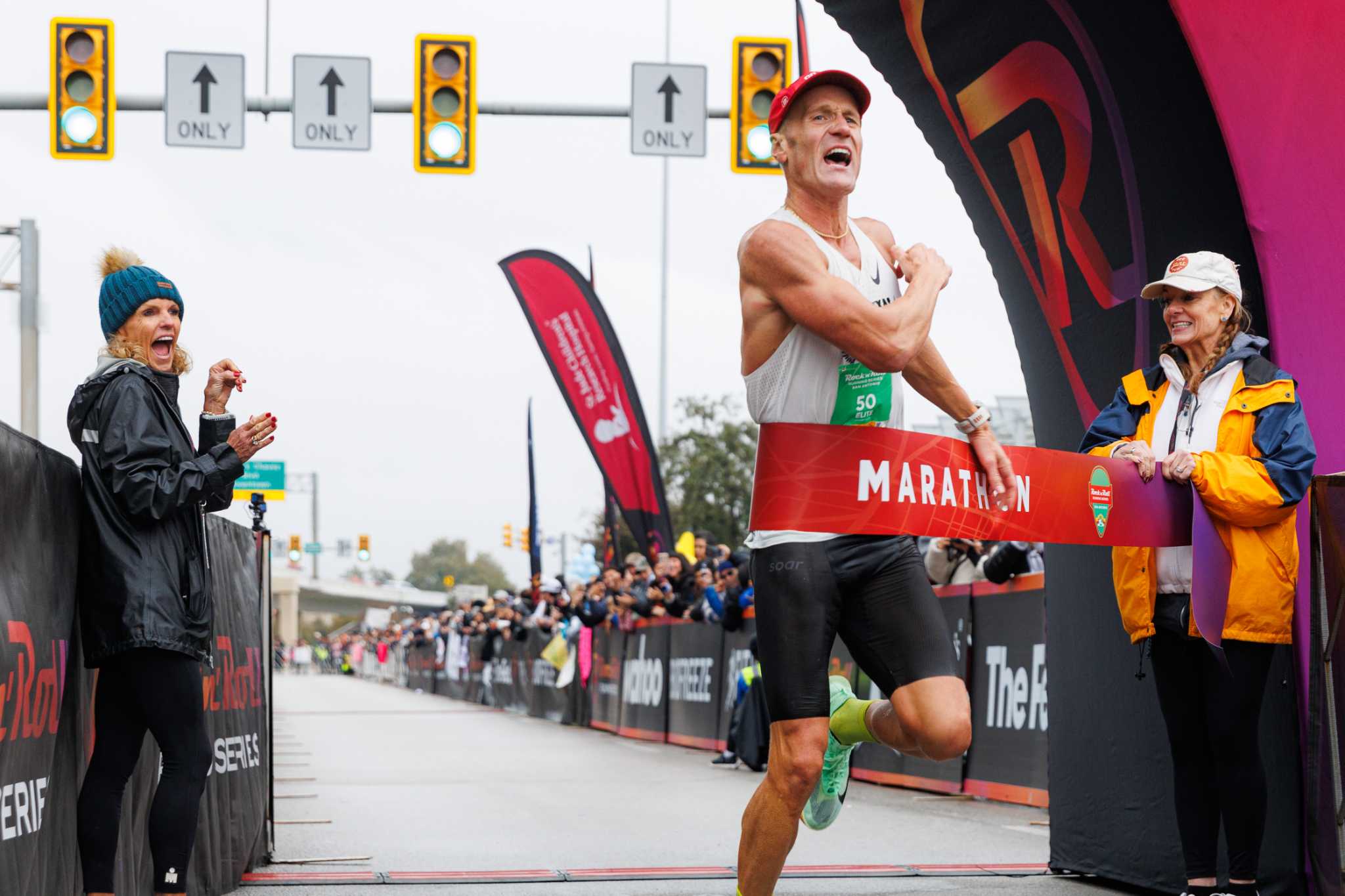 Area runners dominate at final San Antonio Rock ‘N’ Roll Marathon