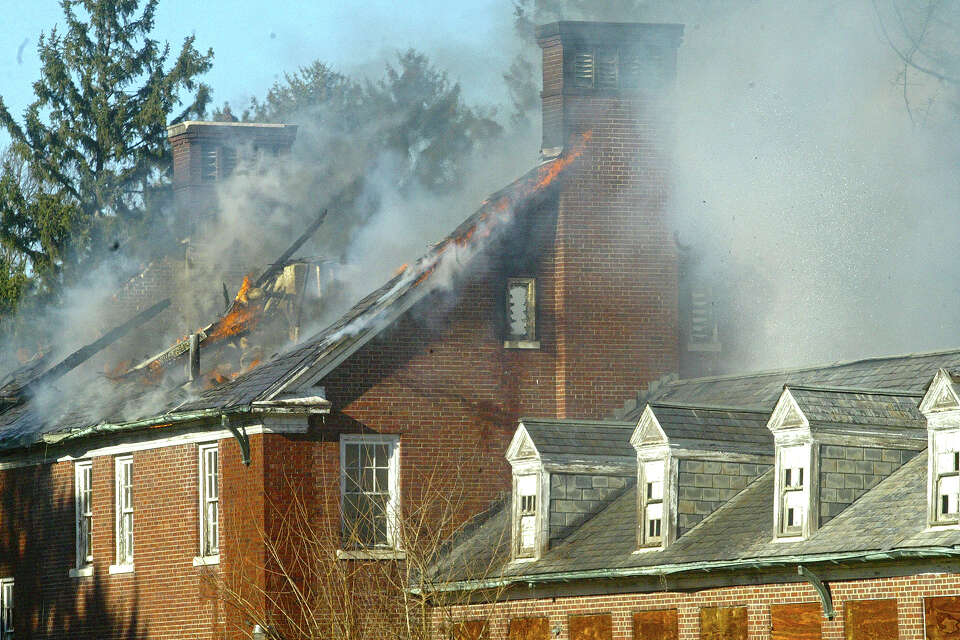 Fire at Jacksonville Developmental Center prompts state investigation