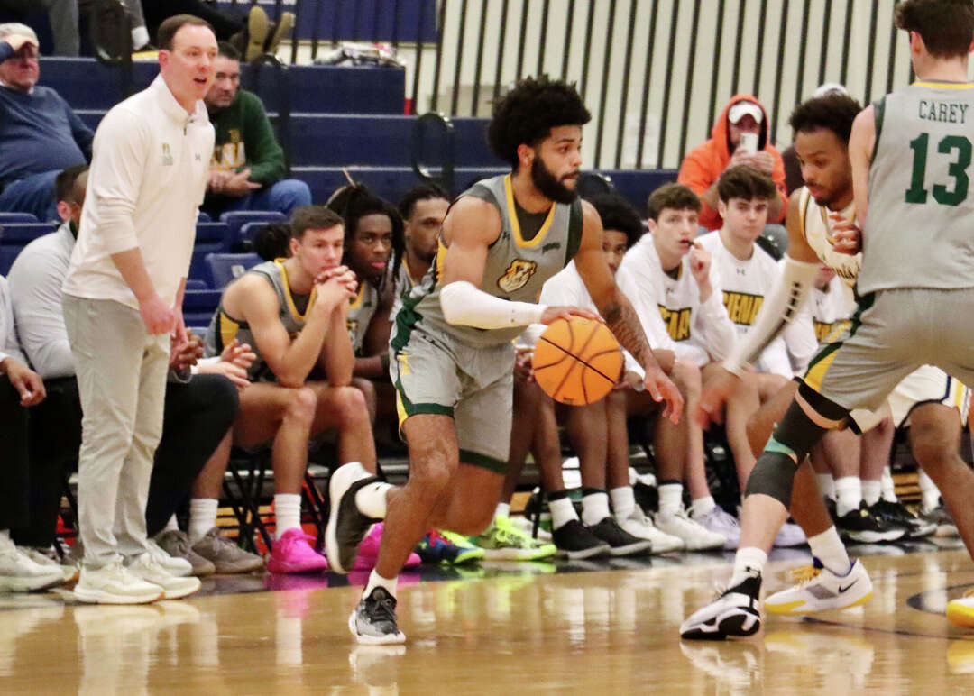 Coyle, Shoats lead Siena men's basketball past Canisius